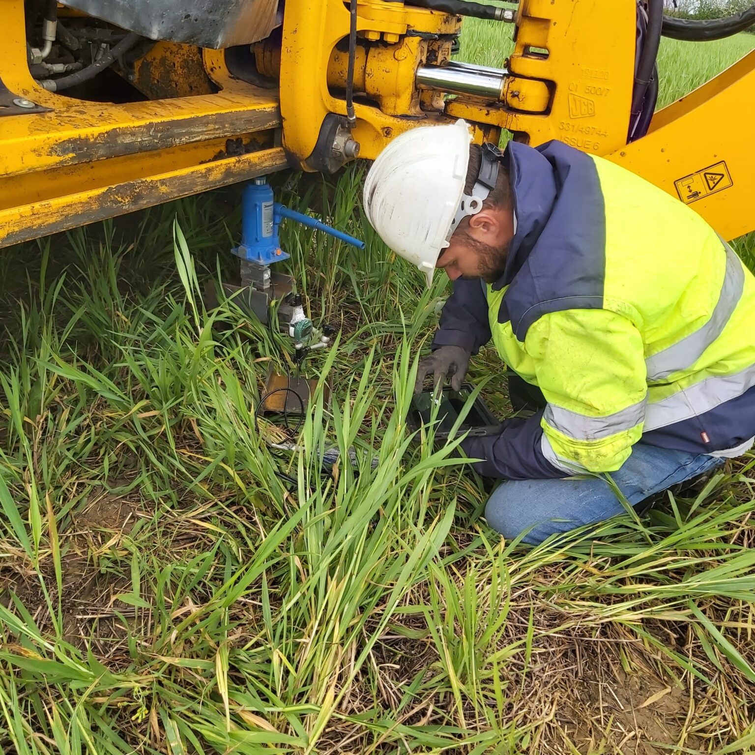 Pull out Test - Dayla Geotecnia